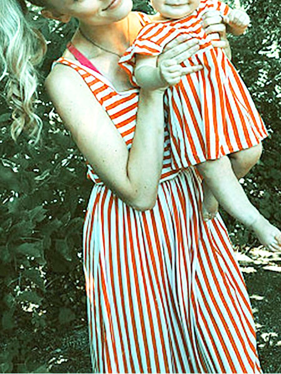 Wholesale Mom and Daughter White & Red Stripe Summer Dr