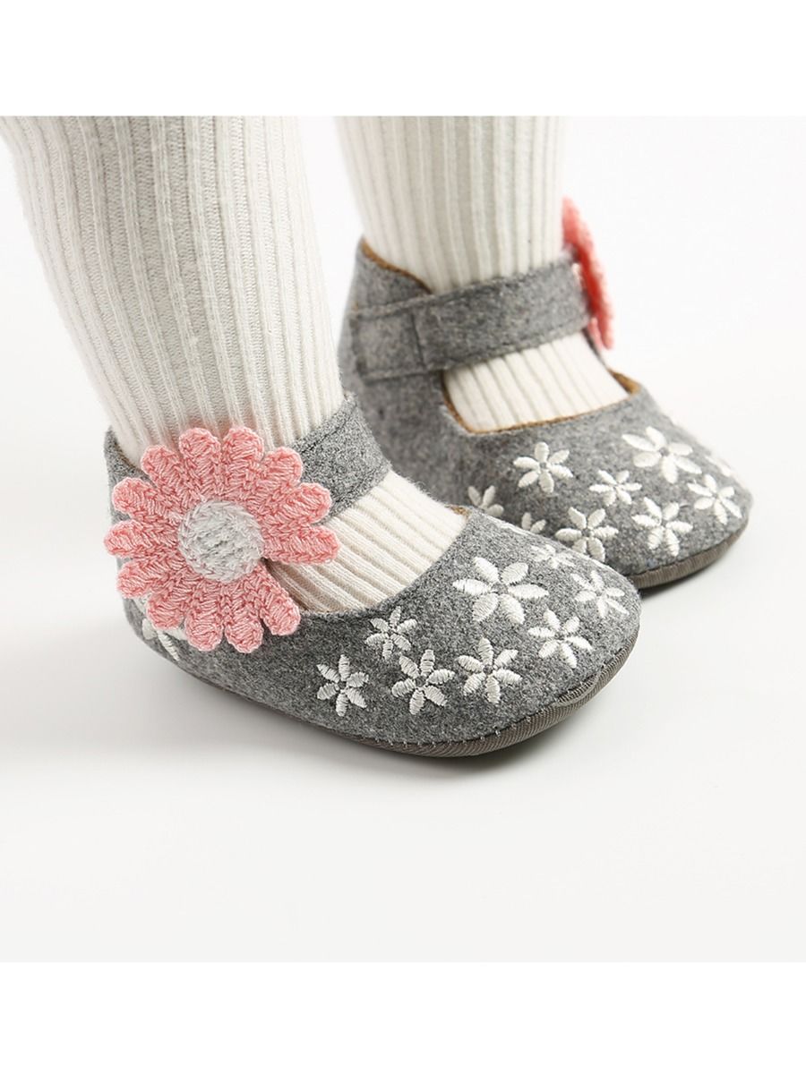 Wholesale Baby Girl Daisy Flower Decor Shoes 20080215